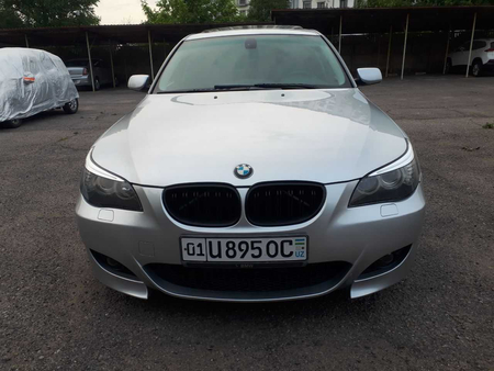 BMW 530 Е 60 Японка FULL комплектация,М обвес,рестайлинг фары,2004 год