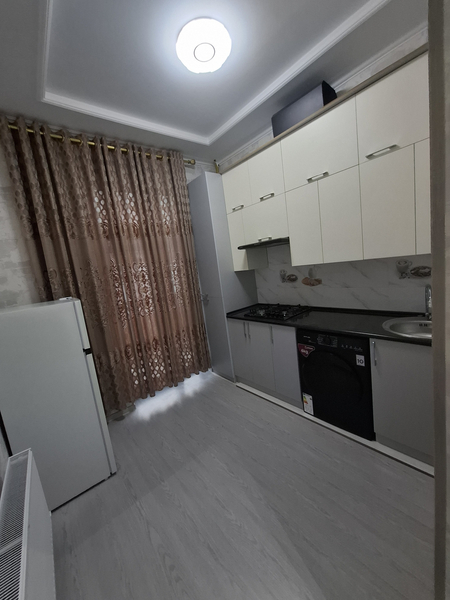 Arenda kvartira Mirobod tumani Baku koʻchasi 2xona Navastiroyka