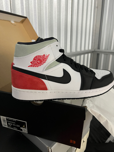 Продаю кроссовки Nike,Jordan ,Yeezy оригинал. Привезены из Америки