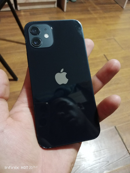 Iphone 12 holati ideal.