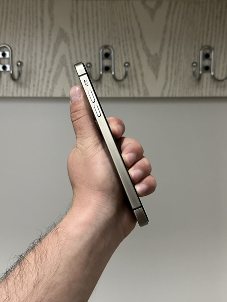 Iphone Xr 15 Pro Max Korpusida 128gb 82% yomkost