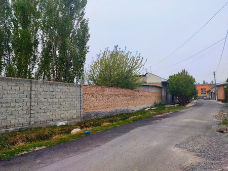 Зудлик билан Парвоз мактаби оркасида 9 сотих ер сотилади

Зудлик билан