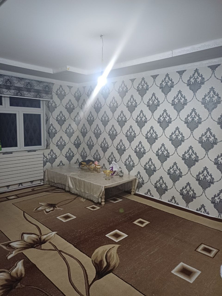 Участок.4 сотки. 5 комнат