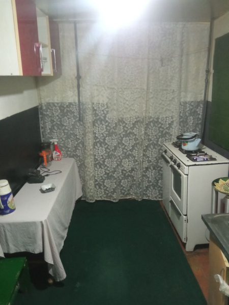 Сдам в аренду 3ком. 50 м2.метро Дустлик( Чкалова) Все есть