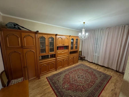Продается от СОБСТВЕННИКА уютная квартира, прямо рядом с метро
