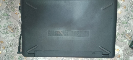 Ноутбук HP 2 видеокарты