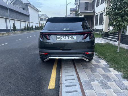 Hyundai Tucson 2021 HIGH TECH