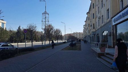 Срочно продается полу подвал центре в города  Самарканд