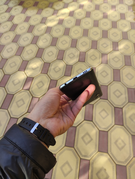 Srochno! LG Q92 6/128 (wifi, blutus ishlamaydi)