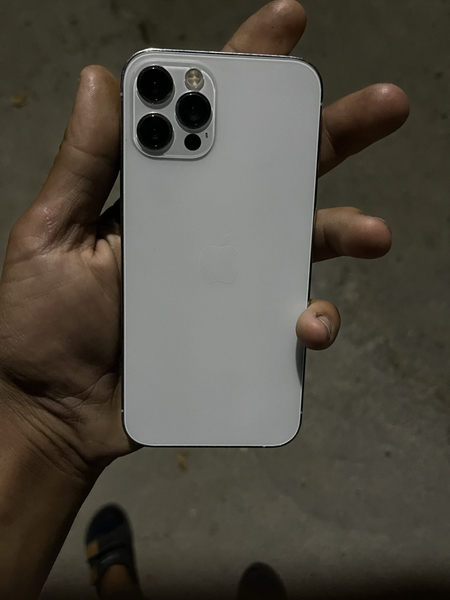 iphone 12 pro