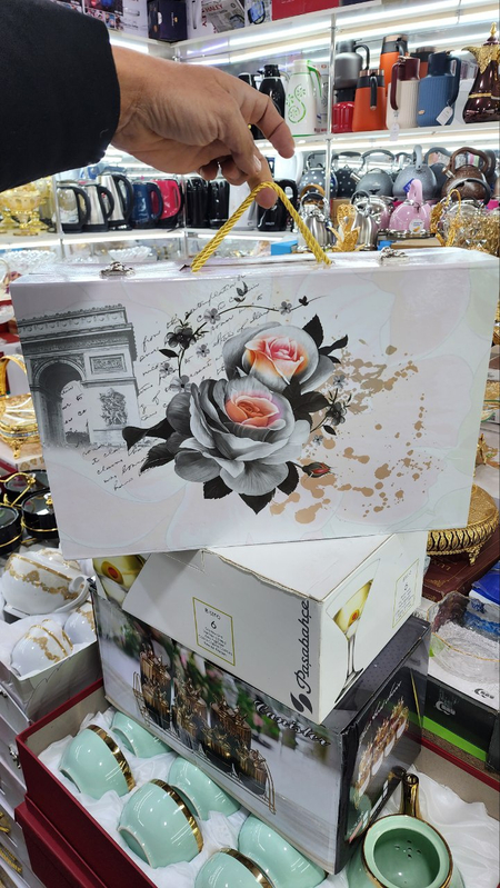 Чайный сервиз в подарочной упаковке