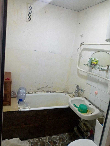 Vagzal Saodatda 4 etajida 2 xonali uy bor student qizlarga yoki oilaga