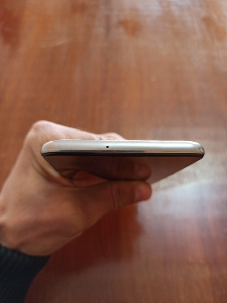Samsung a51 6/128 gb