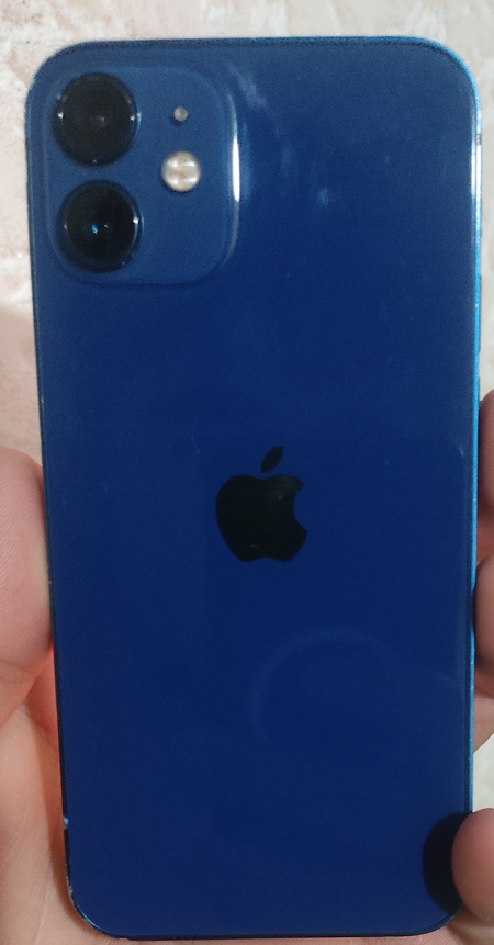 Iphone 12 mini  sotiladi
