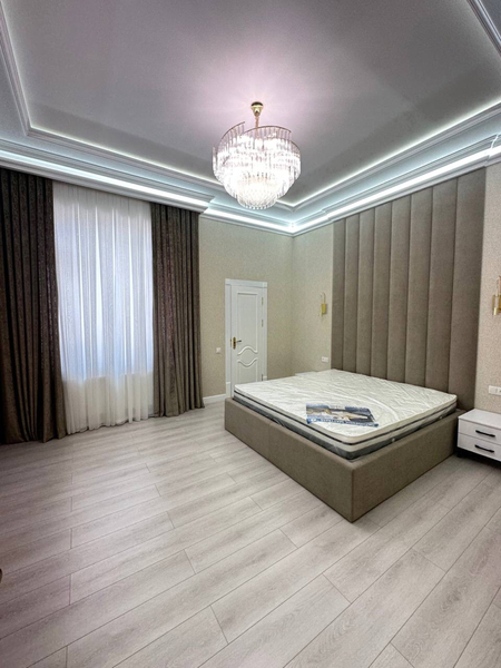 Продается Евро дом Ор-р: Хасанбой 340 м2