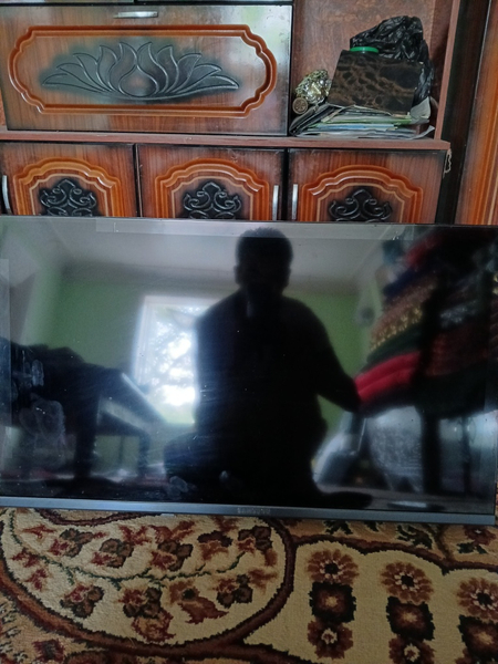 Samsung Telvizr sotiladigan 32 lik  xoladi zo'r