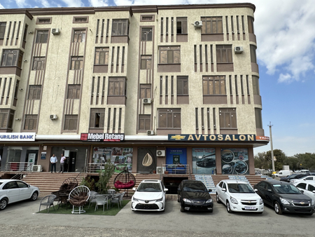 Продается помещение с отличным обзором с улицы.