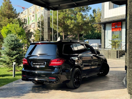 Mercedes-Benz GLS450 4MATIC