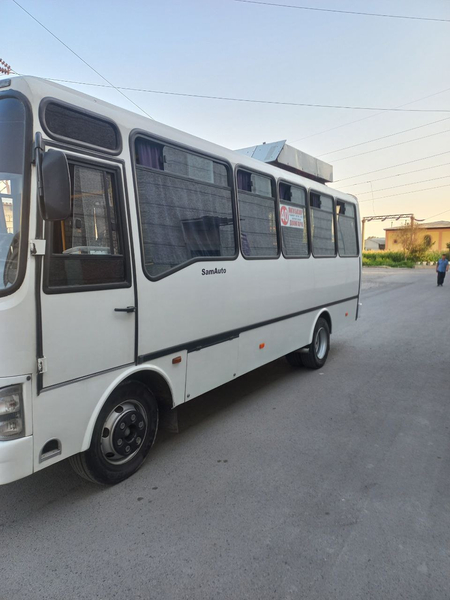Isuzu Avtobuzi zudlik bilan sotiladi
