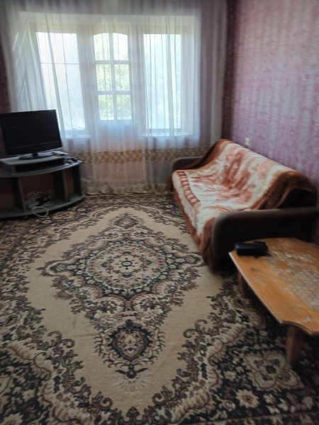 Срочно 1х Октяабирь сдаётся