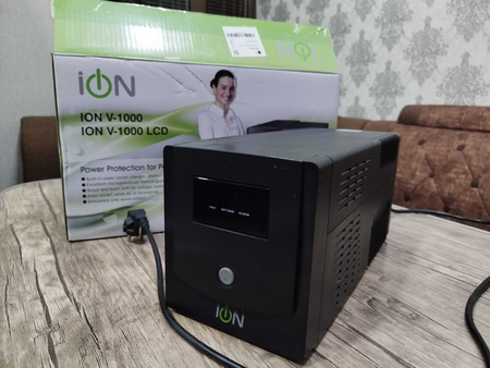 Источник бесперебойного питания  UPS  iON
