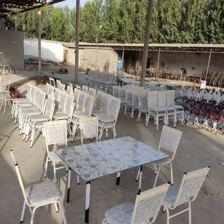 To‘yxonalar uchun qulay yumshoq stol stullar