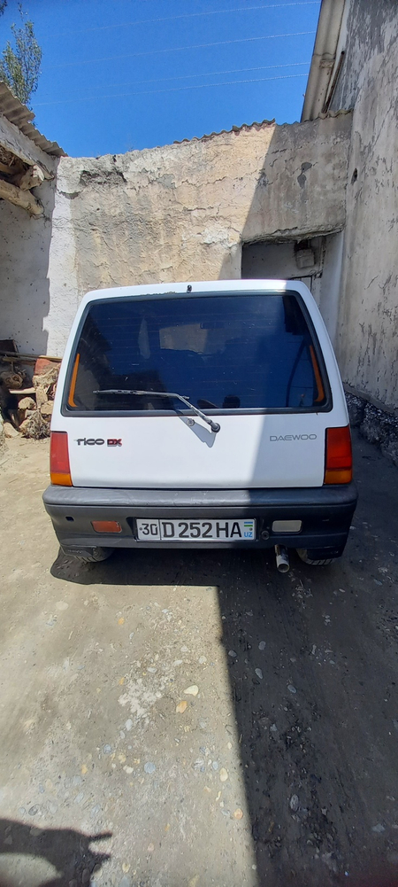 Teko 2000 yil gaz benzin