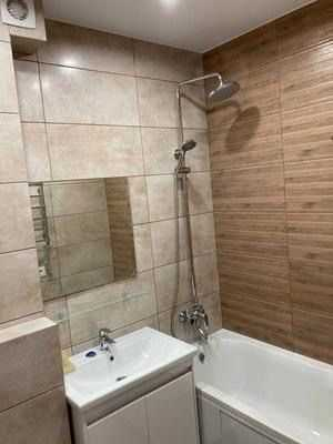 Кадышева • Авиасозлар-3 • 1-комн • 45м² • этаж 5/7 • [СЕ:003]