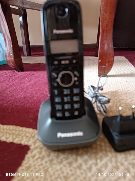 Продам радио телефон panasonic KX-TG1611UA