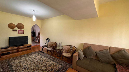 Продаётся 2/7/9 квартира на Ц-1 Br17