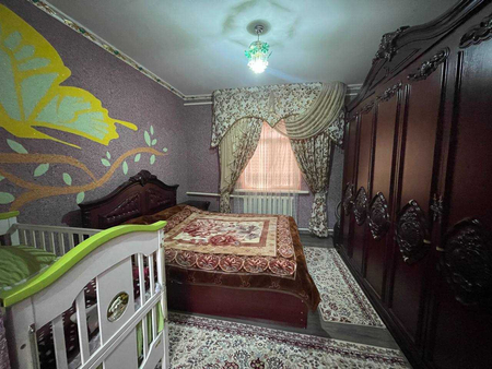 Jomboy shahrida hovli sotiladi!