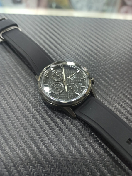Seiko Discover more SSB393P1 наручные часы