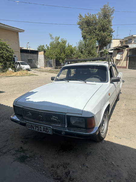 Volga sotladi 3102