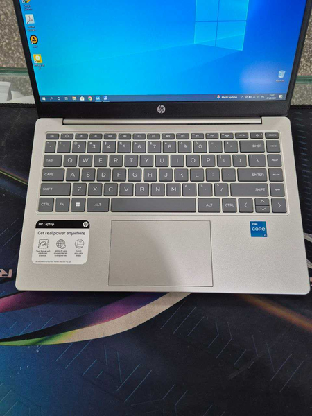 HP Laptop 14 (i3-1315U/12/256)