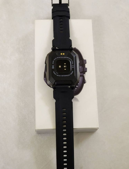Smart watch c20 sotiladi