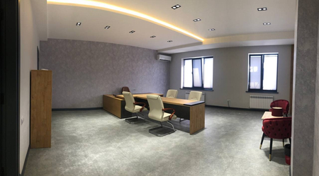 Центр напротив мечета Минор готовый офис 310м2 с обстановкой . Своя