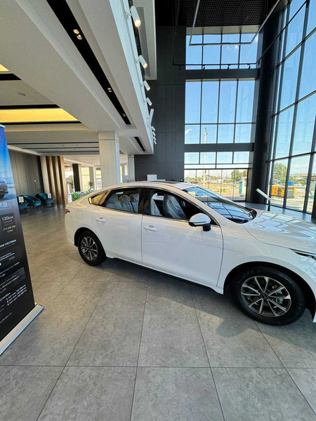 BYD chazor dm-i (гибрид)