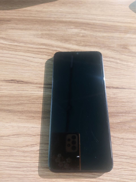 Продаю телефон  İnfinix smart 7 HD