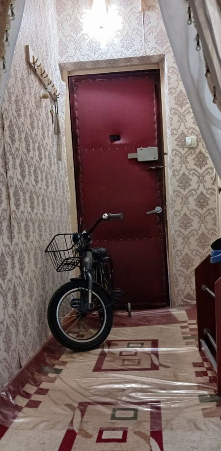 Продается 2в3 комнатная на Ттз-2 (Ориентир 248 Школа)