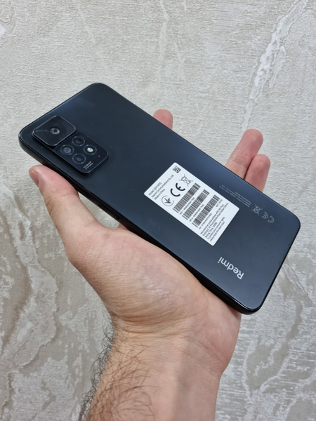 Продаю телефон Redmi Note 11 pro память 6/128 в идеальном состоянии!