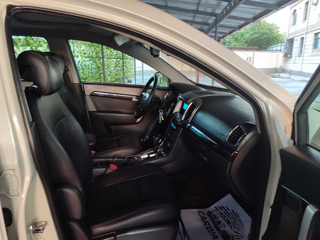 Chevrolet captiva 2