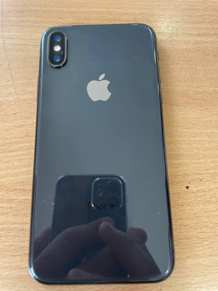 iPhone X нормальный