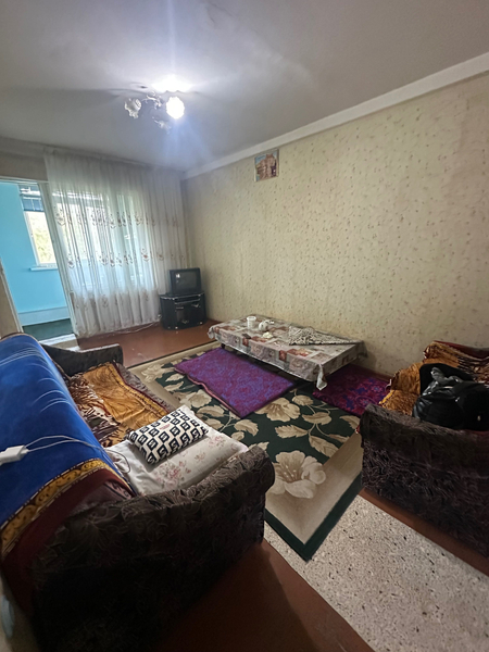 Qoyliq Massiv 1 Arenda (сдаю свою квартиру )