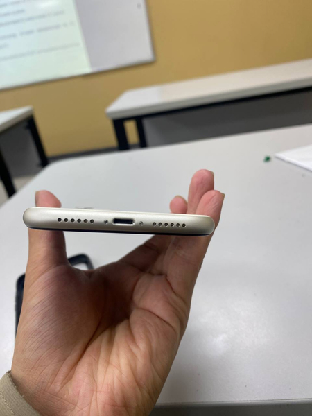 Iphone 11 yomks 89%