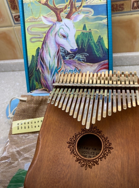 Большой музыкальный инструмент калимба,21