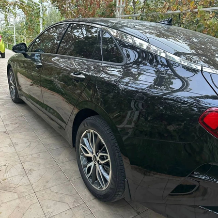 KIA 5 сотилади срочна