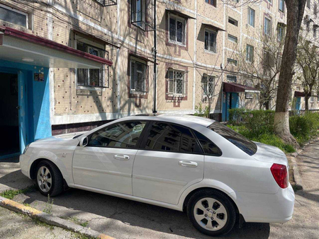 Продаётся Ласетти 1.6, 2013 года 3-я позиция