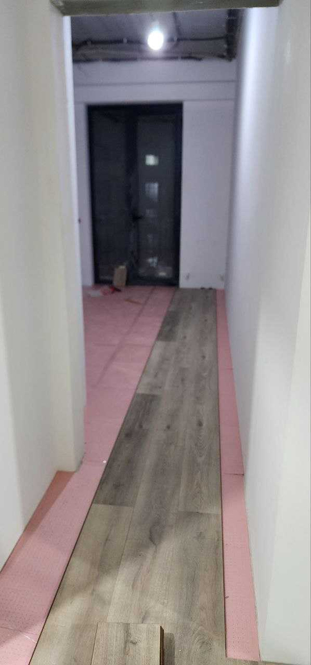 Укладка ламината