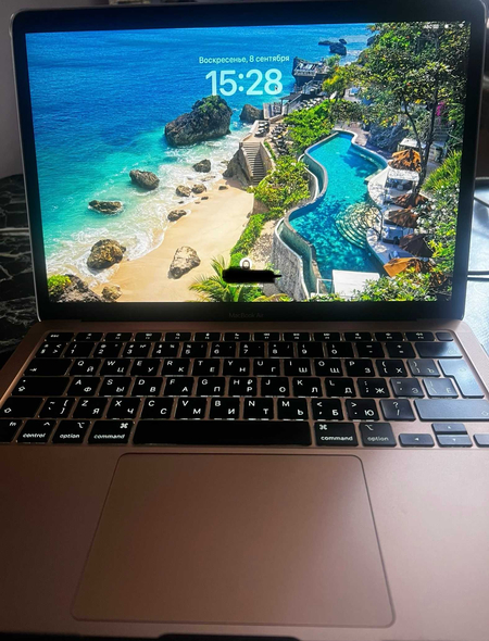 MacBook Air M1 (gold pink) 13.3