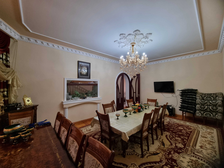 Продам дом 6 соток на сергели 2 возле ярмарки